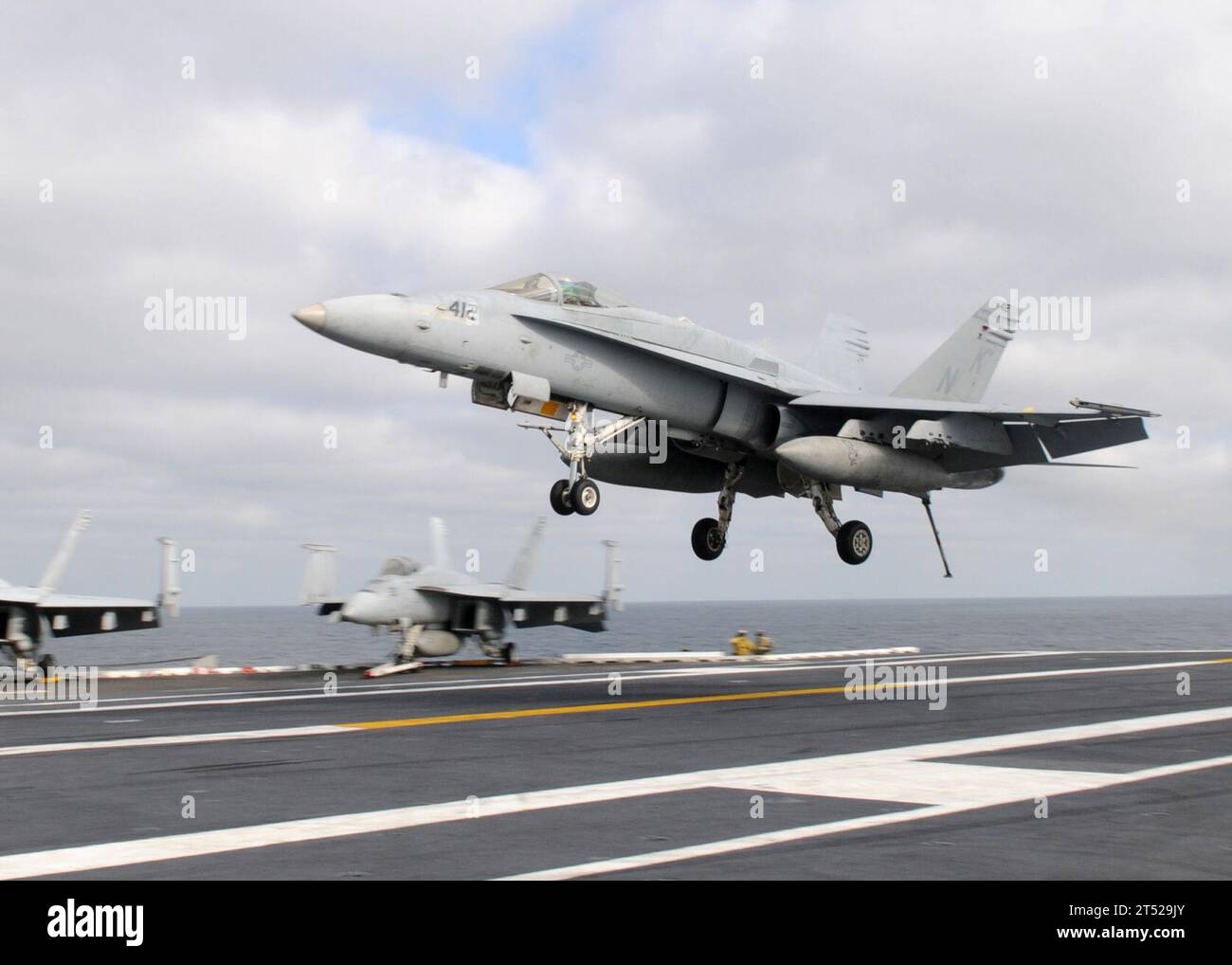 1102054590G-431 PACIFIC OCEAN (Feb. 5, 2011) An F/A-18C Hornet assigned ...