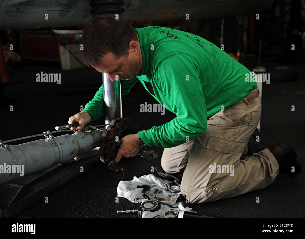 aircraft carrier, brake assembly, HANGAR BAY, helicopter, Helicopter ...