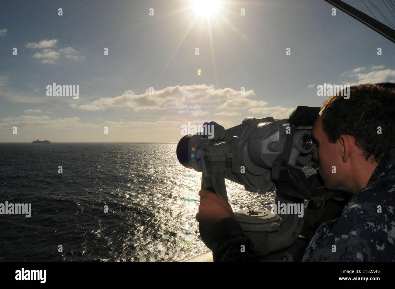 aircraft carrier, C-2A Greyhound, Carnival Splendor, cruise ship ...