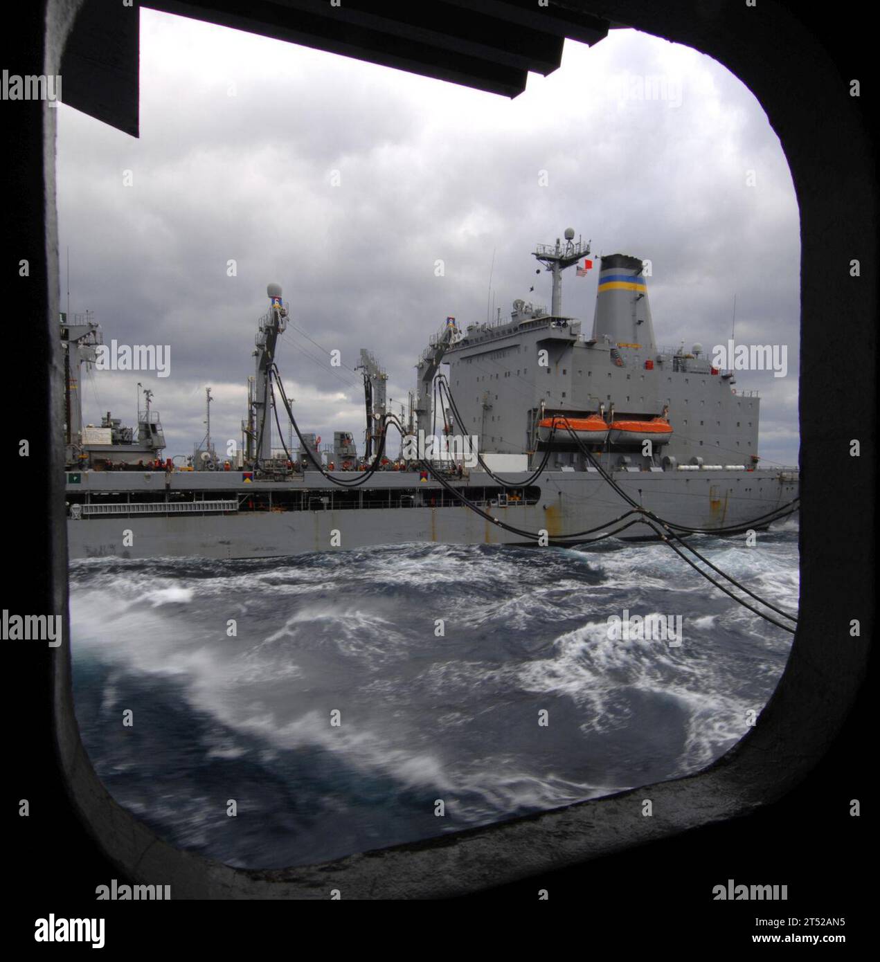 1001312798F-066 ATLANTIC OCEAN (Jan. 31, 2010) The Military Sealift Command fleet replenishment ...