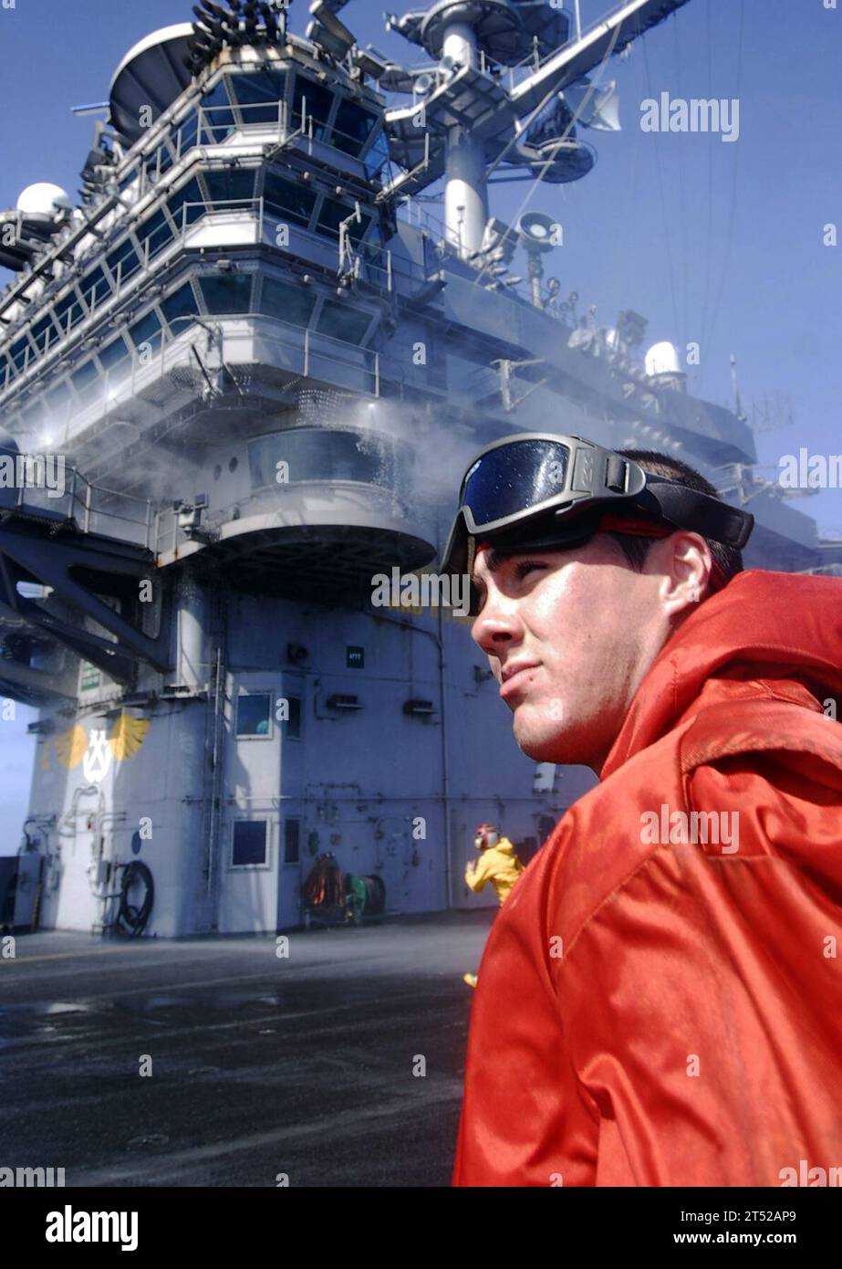 aircraft carrier, Carrier, maintenance, people, Sailor Stock Photo - Alamy