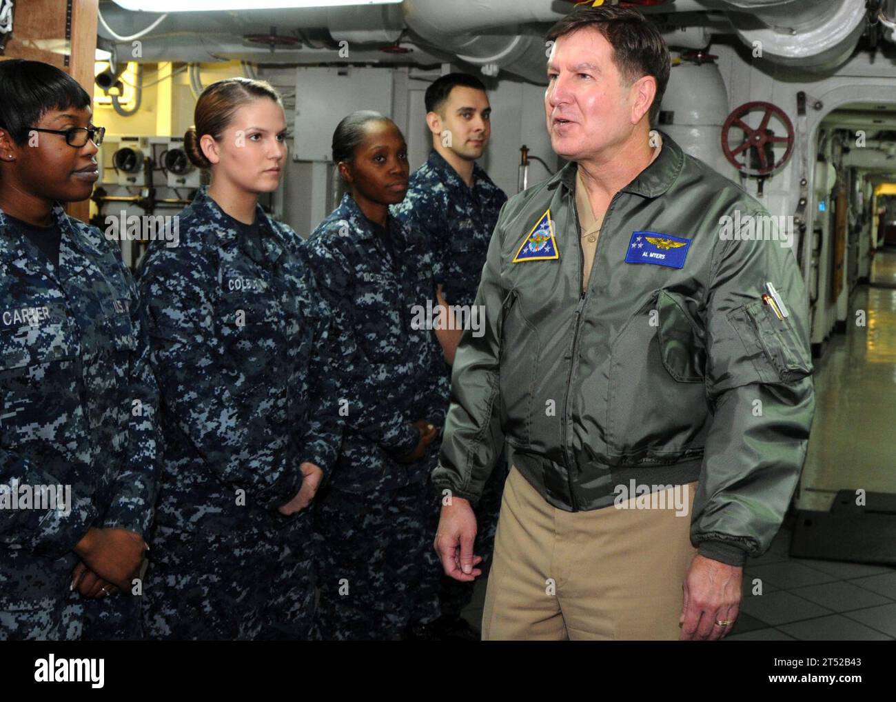 1101253178C-069 SAN DIEGO (Jan. 25, 2011) Vice Adm. Al Myers, commander ...