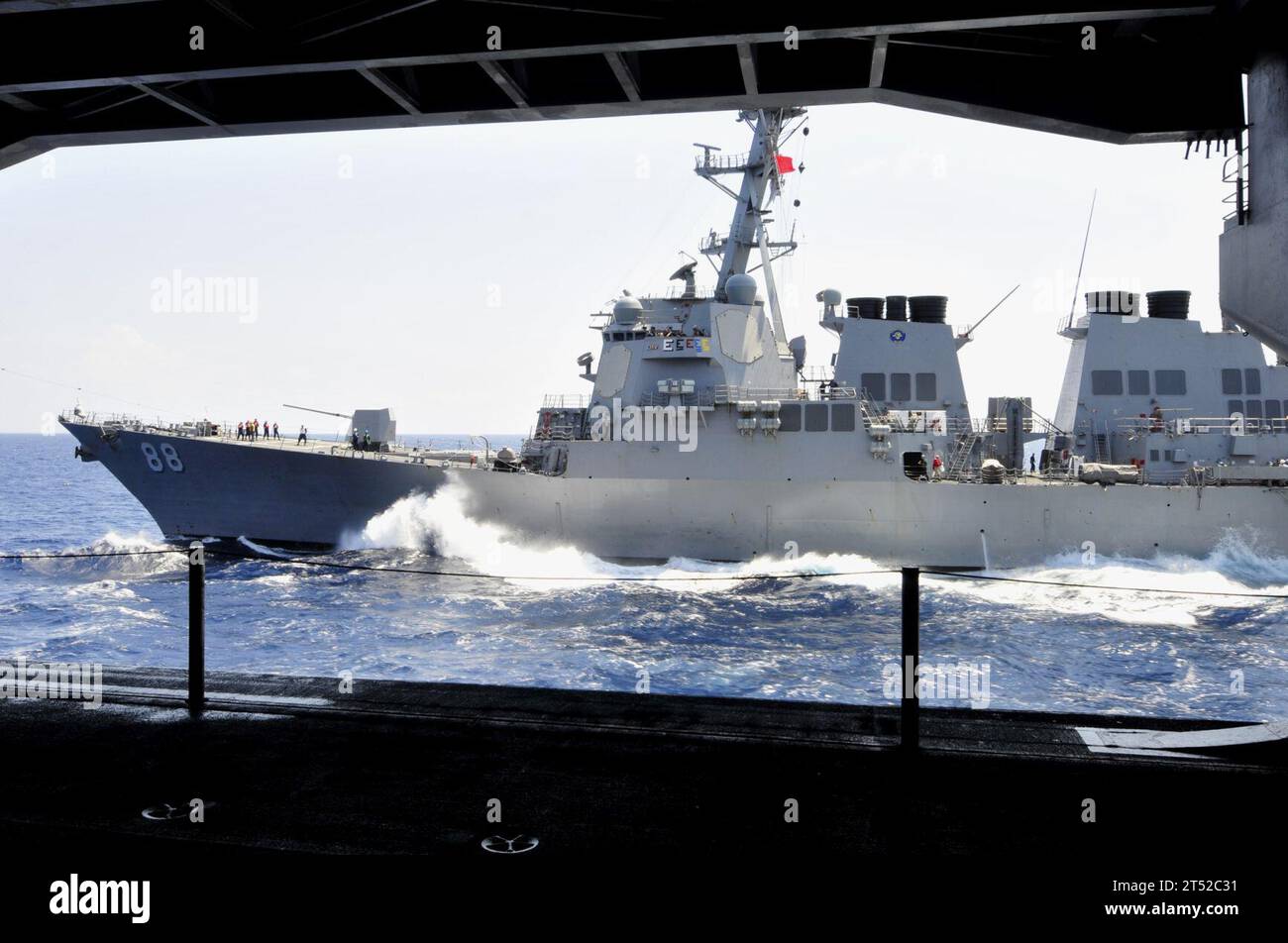 Destroyer 221 hi-res stock photography and images - Alamy