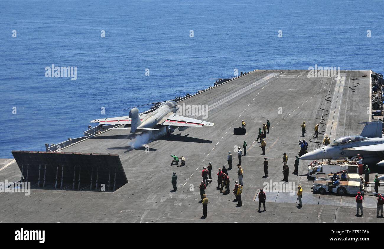 Electronic attack squadron vaq 137 hi-res stock photography and images ...