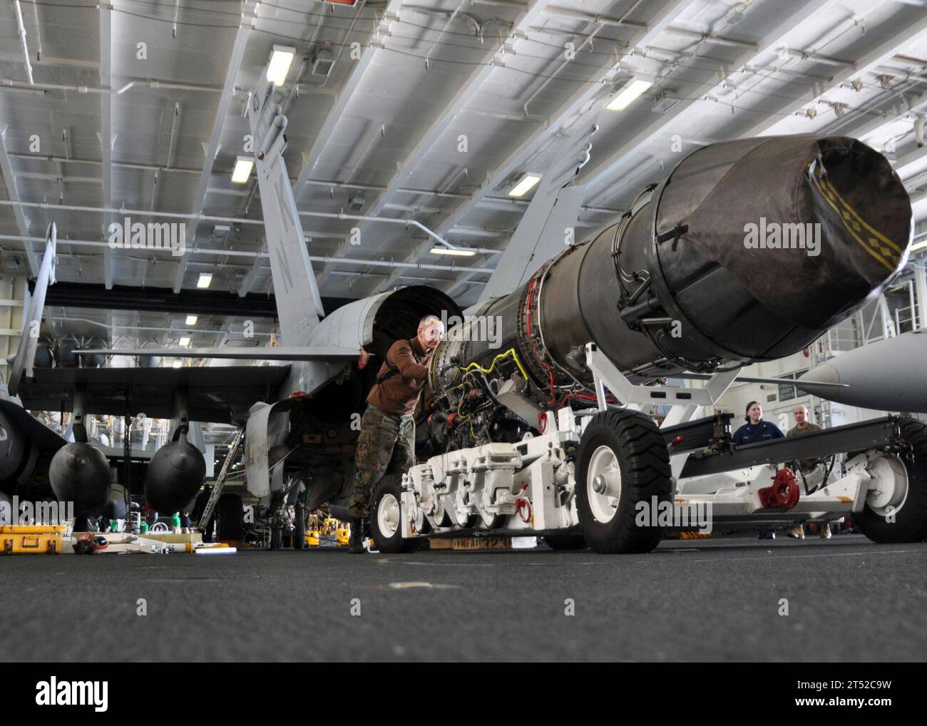aircraft carrier, engine, HANGAR BAY, Sailors, U.S. Navy, USS Ronald ...