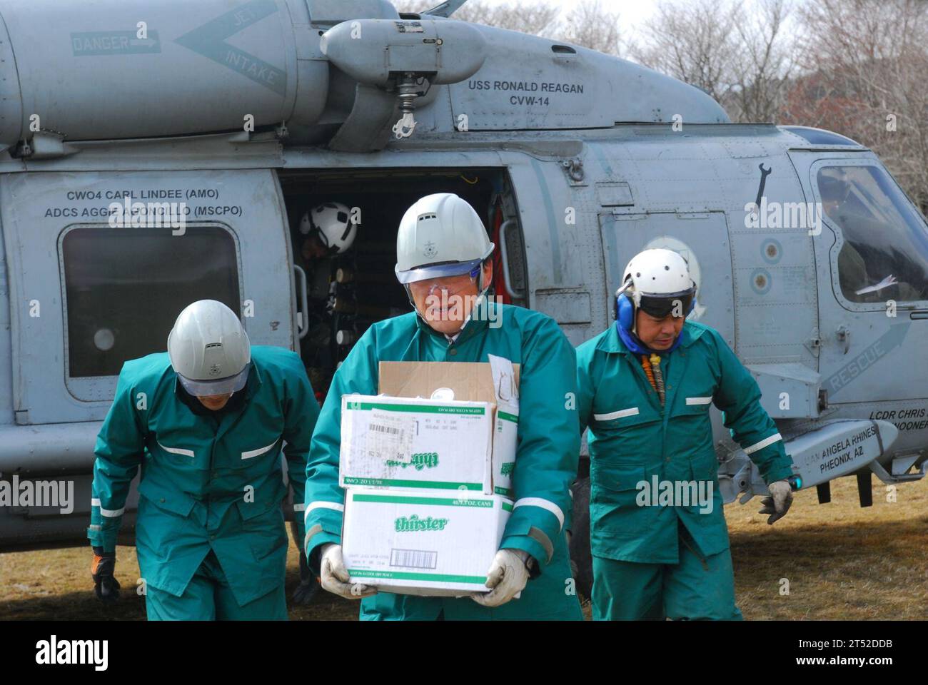 110318SB672-477 MINAMI-SANRIKU, Japan (March 18, 2011) Japanese ...