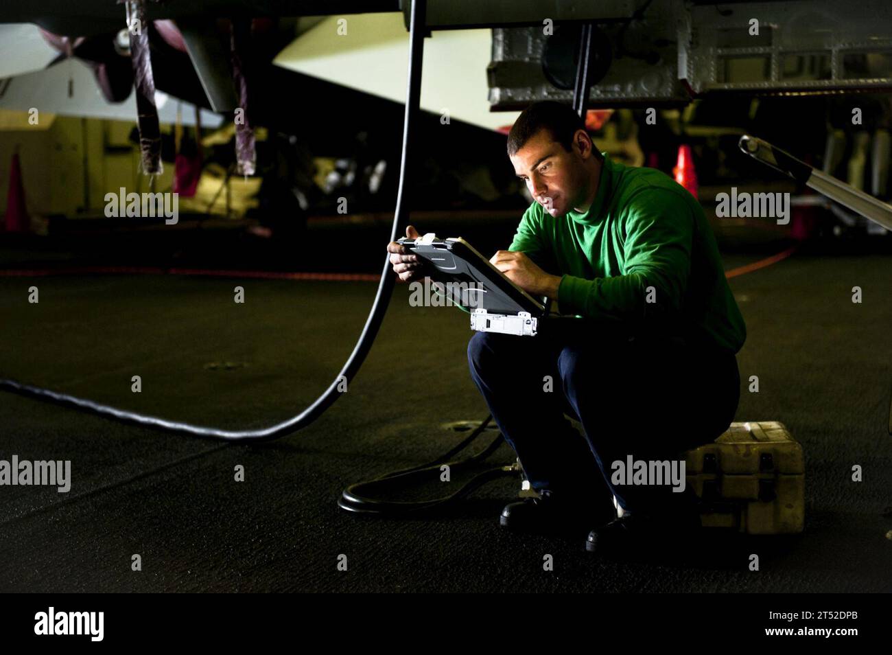 aircraft carrier, maintenance, Sailor, U.S. Navy, USS John C. Stennis ...