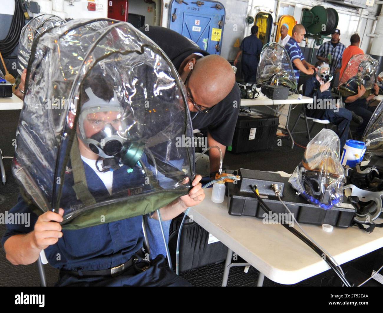 aircraft carrier, people, training, USS Enterprise (CVN 65 Stock Photo ...