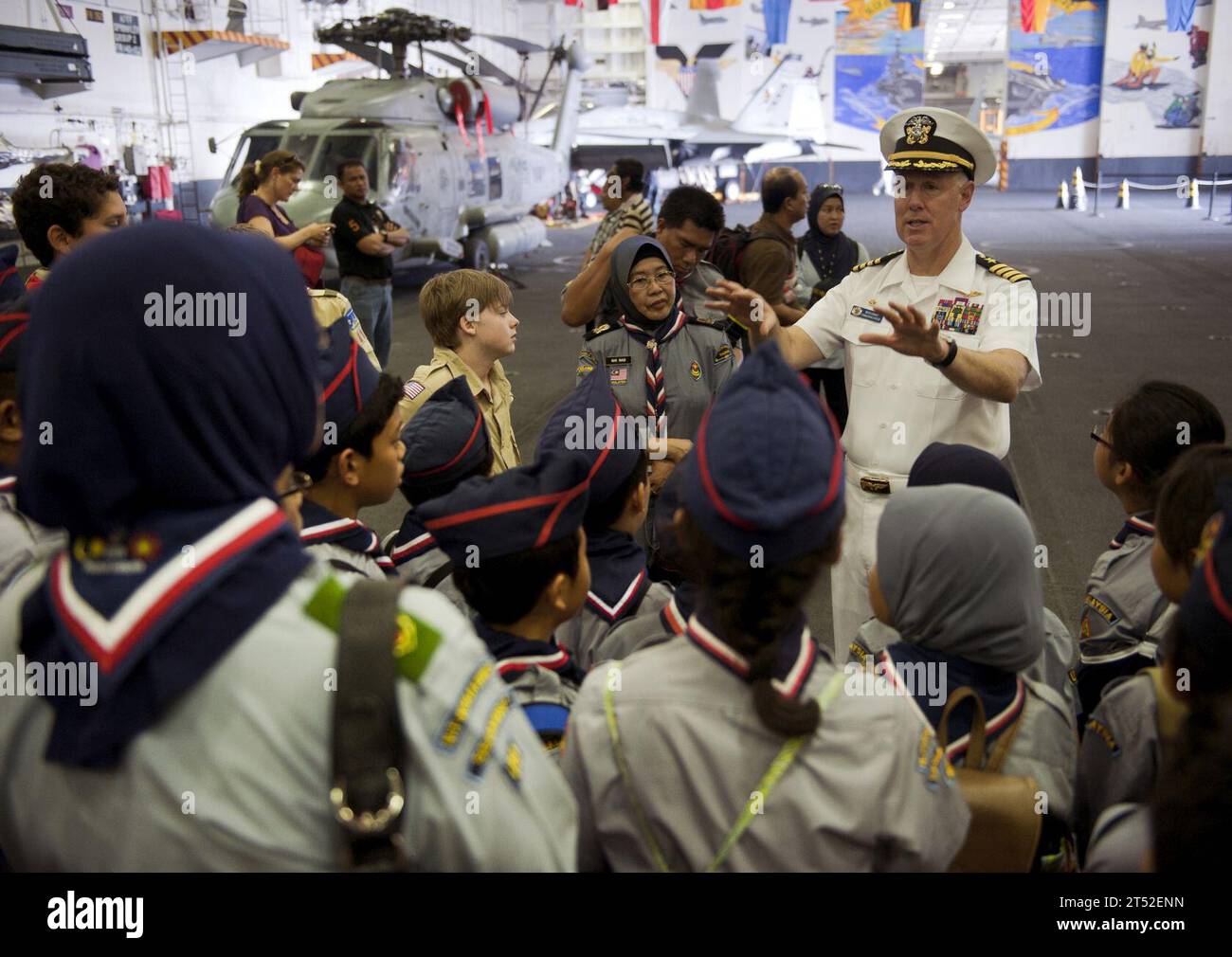 Capt bruce lindsey hi-res stock photography and images - Alamy