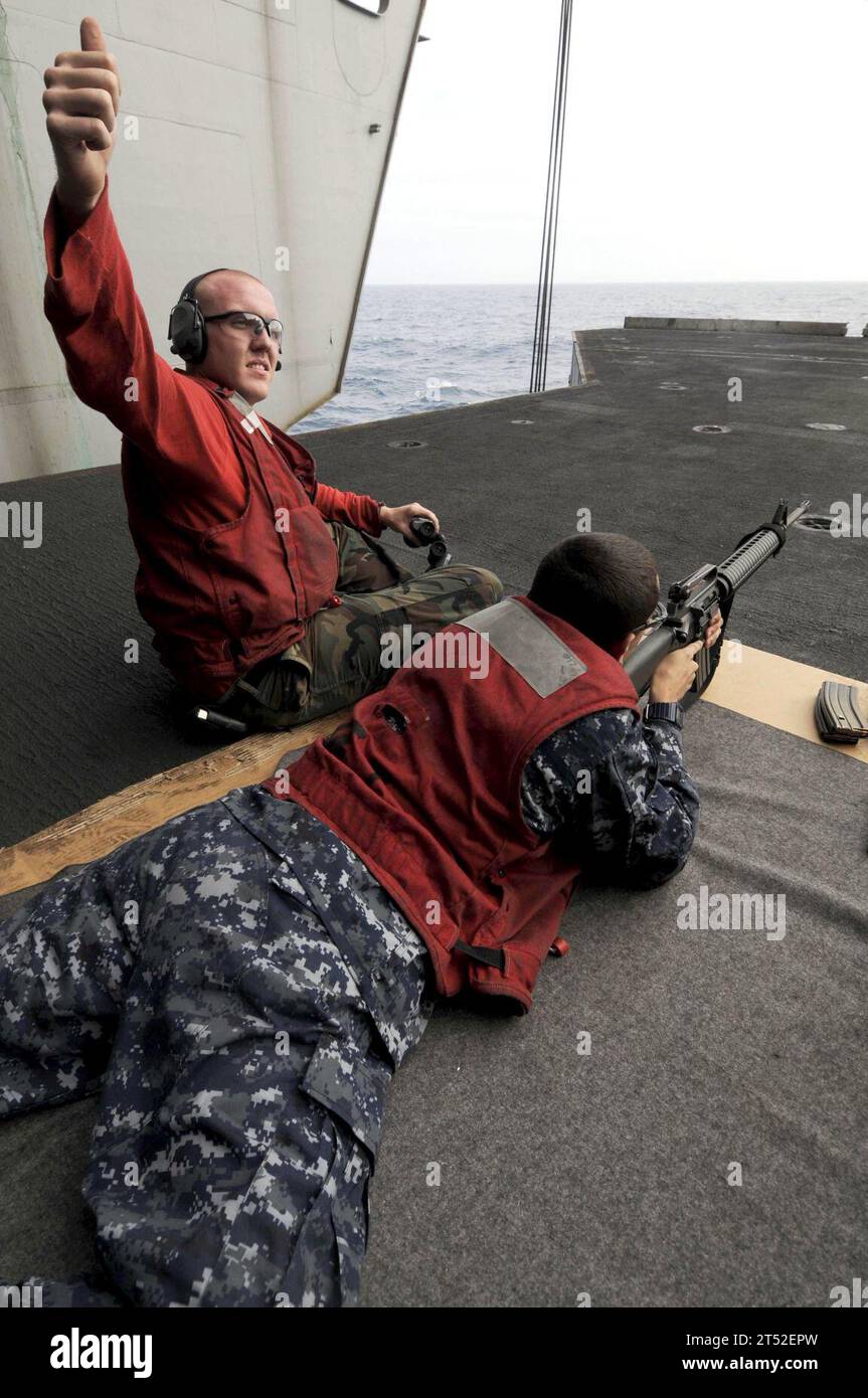 Aircraft Carriers, CVN 68, Gun shoot, M-16, U.S. Navy, USS Nimitz ...