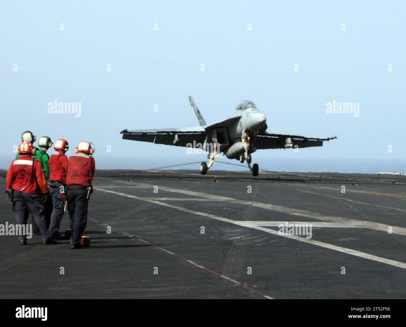 1005234236E-292 ARABIAN SEA (May 23, 2010) An F/A-18F Super Hornet ...
