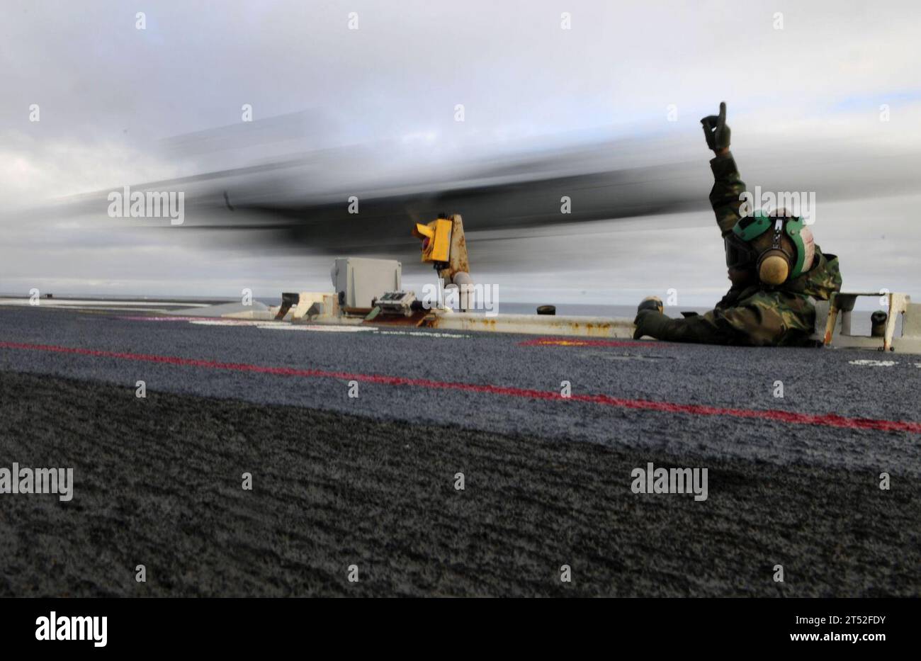 aircraft, aircraft carrier, flight deck, Launch, navy. u.s. navy ...