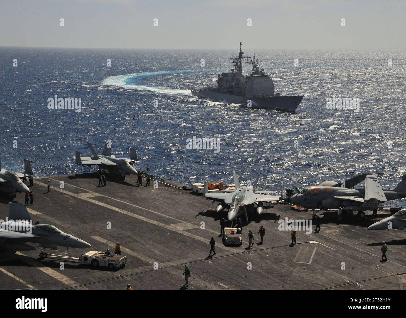 1103030074G-001 RED SEA (March 3, 2011) The Ticonderoga-class guided ...