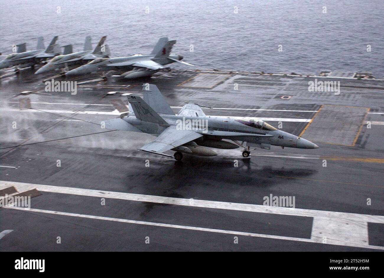 Strike fighter squadron two five vfa 25 hi-res stock photography and ...