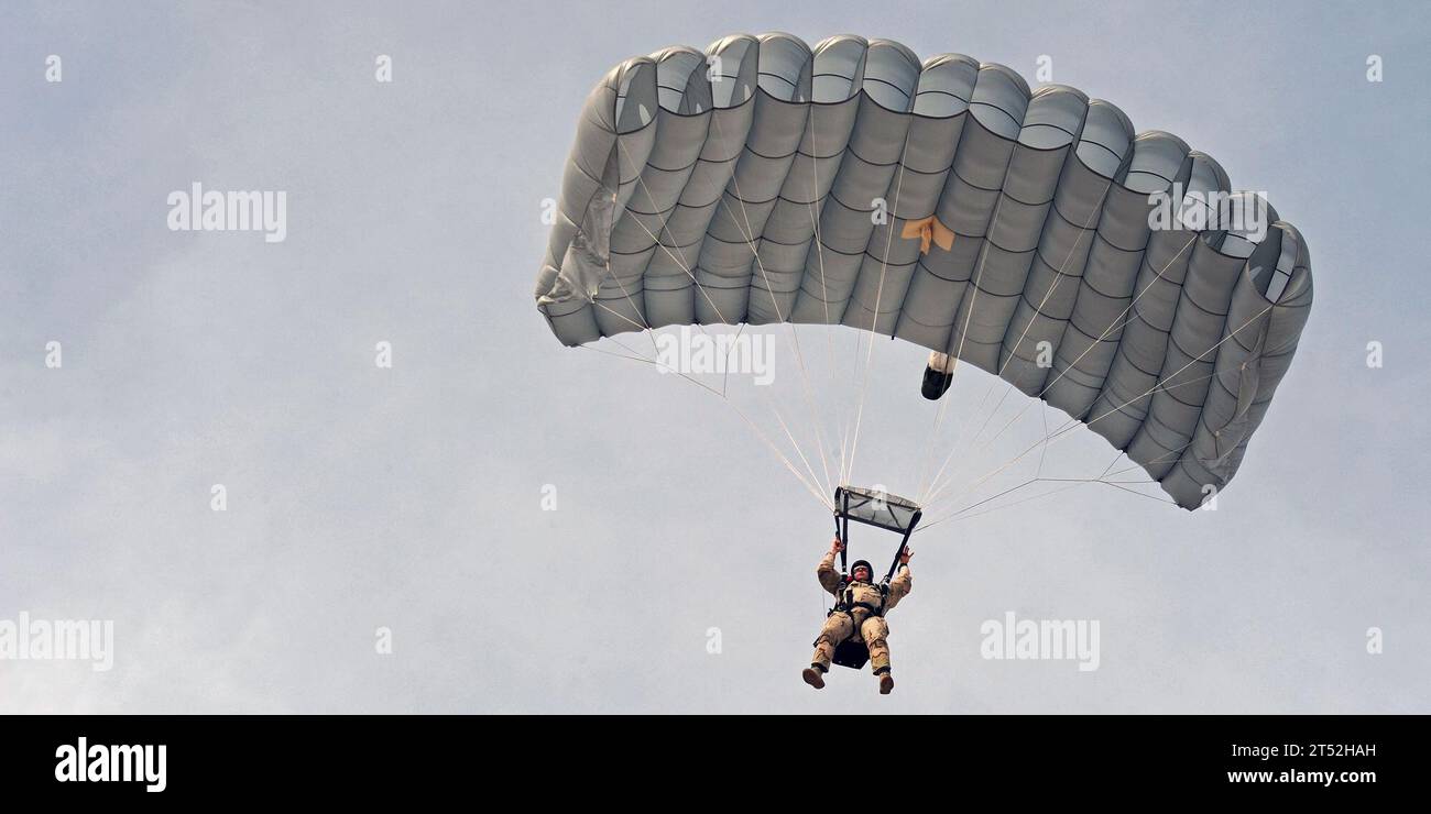 aircraft, EODMU, helicopter, MT-2X parachute, NSWU, Rotary Wing ...