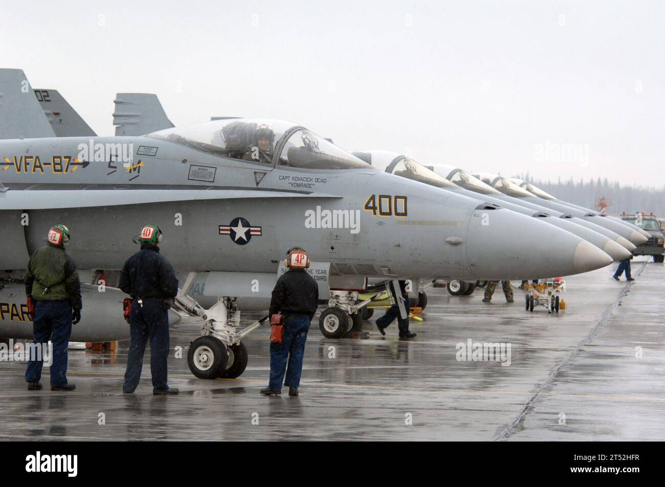 0704123488S-011 EIELSON AIR FORCE BASE, Alaska (April 12, 2007) - Navy ...