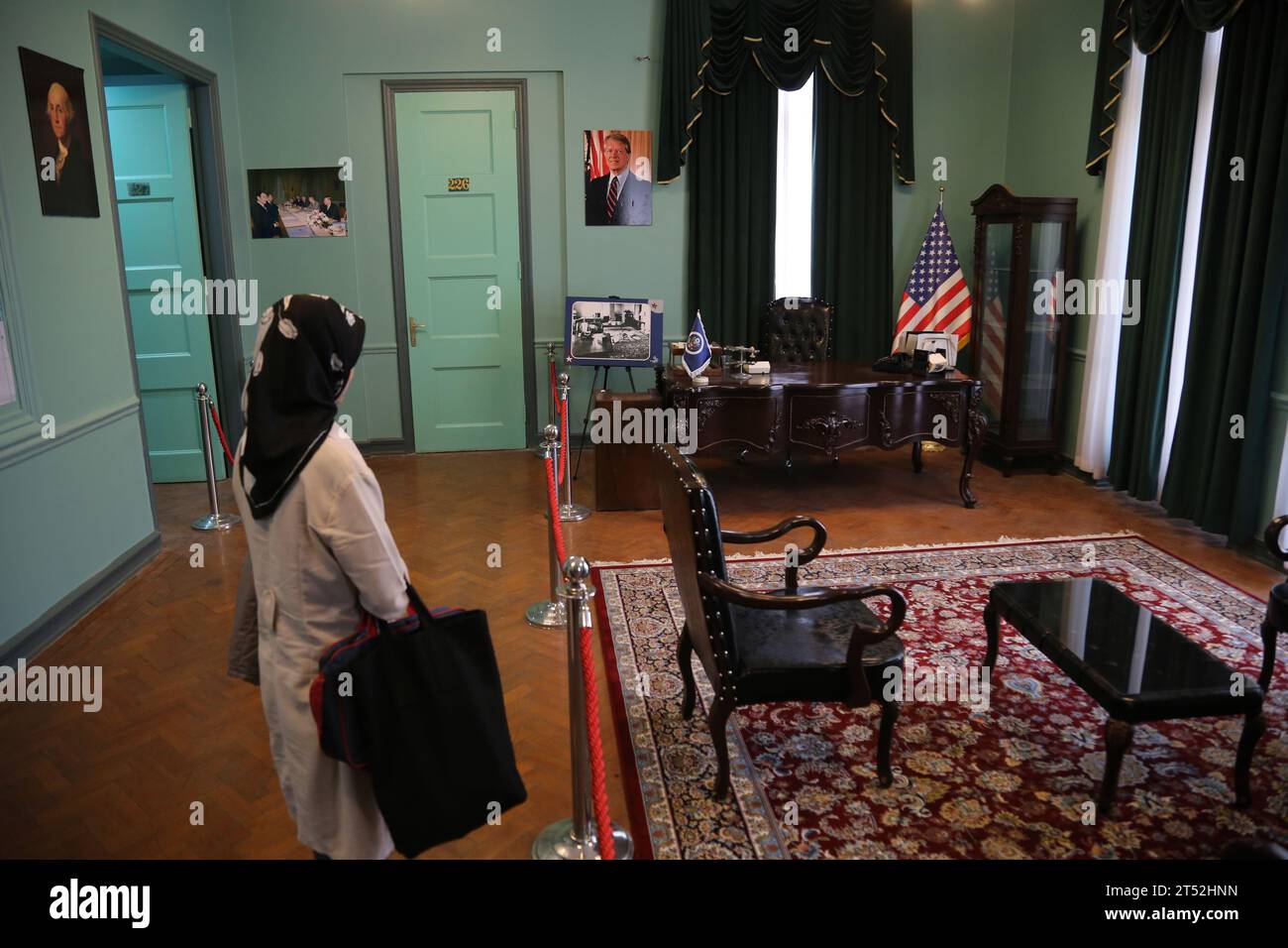 Tehran, Iran. 2nd Nov, 2023. An Iranian woman visits an office in the ...