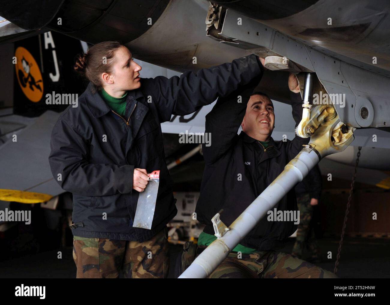 aircraft, female, maintenance, people Stock Photo - Alamy