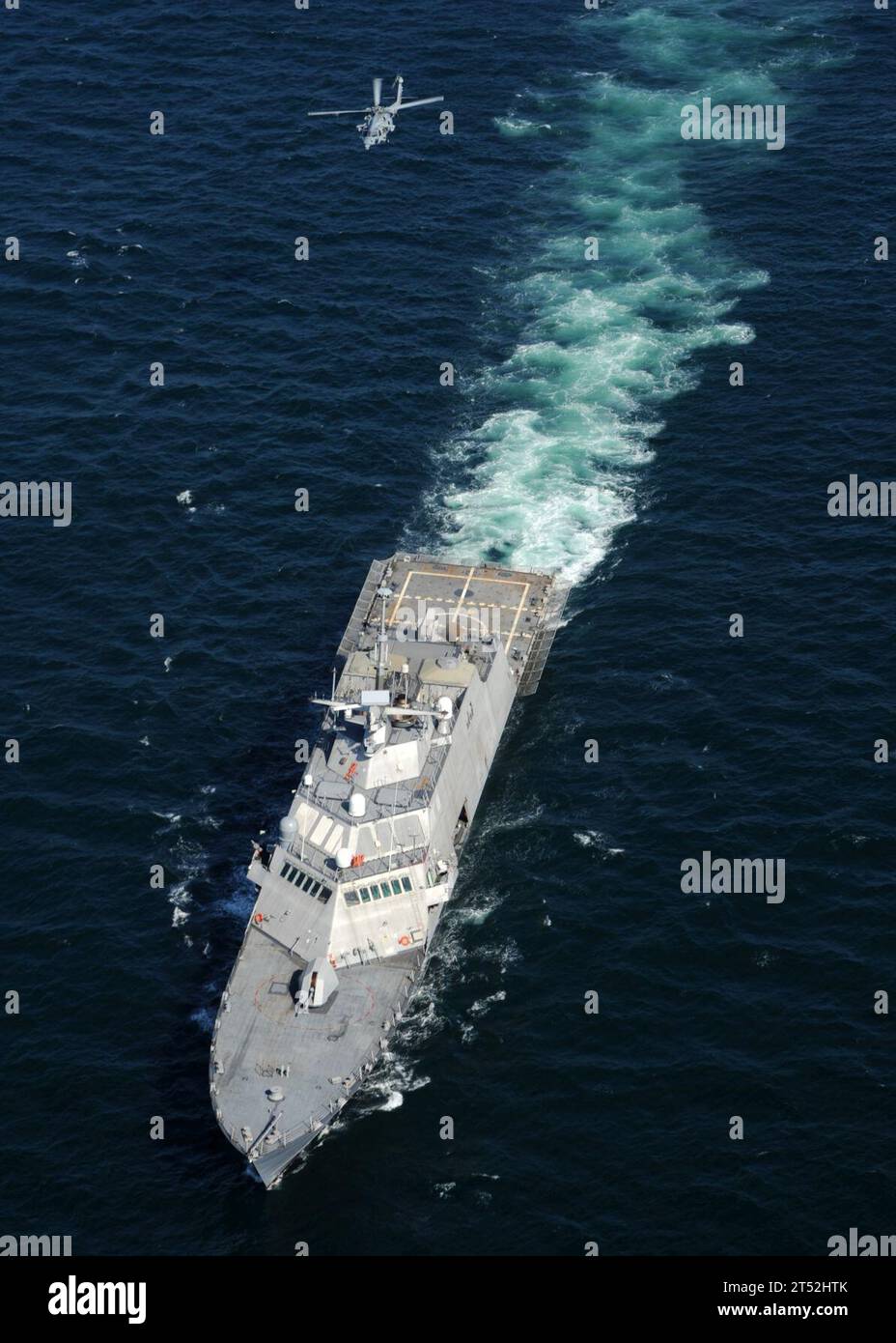 0909287241L-245 ATLANTIC OCEAN (Sept. 28, 2009) The littoral combat ...