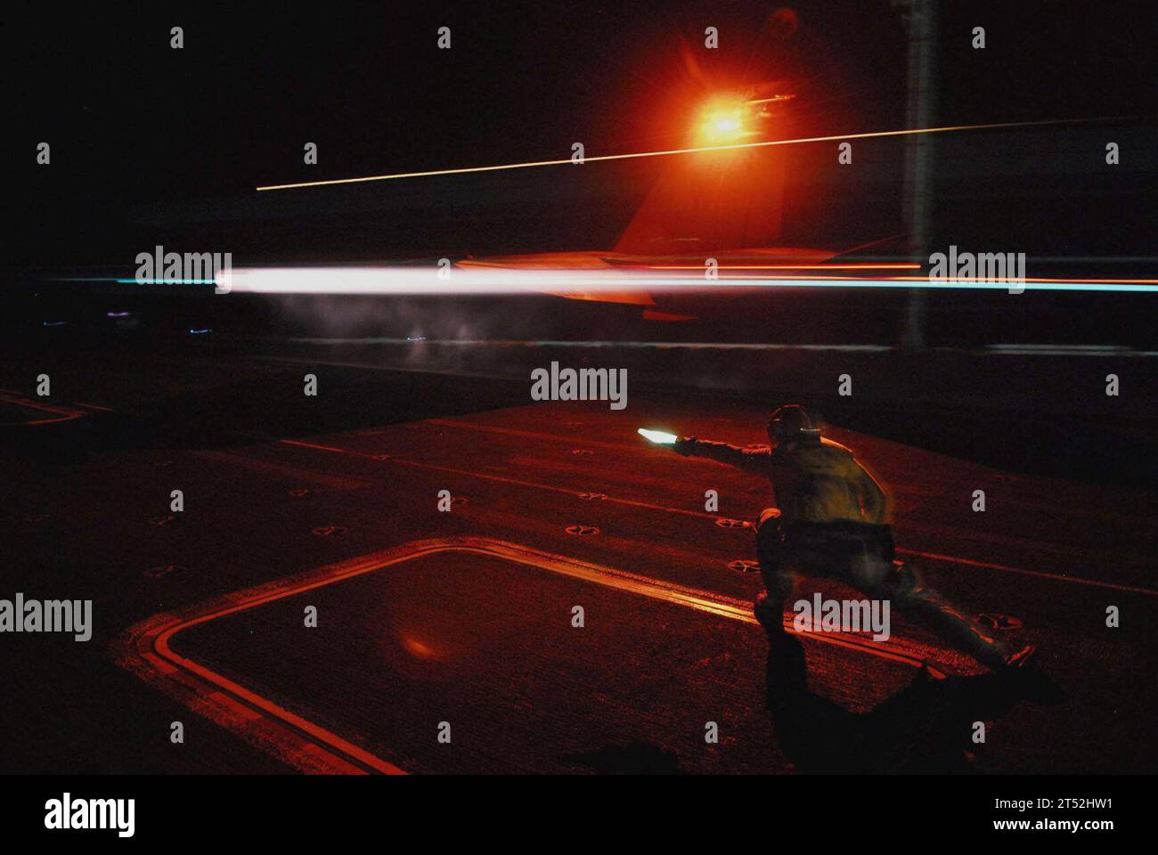 aircraft, flight deck, flt deck, Launch, people Stock Photo - Alamy