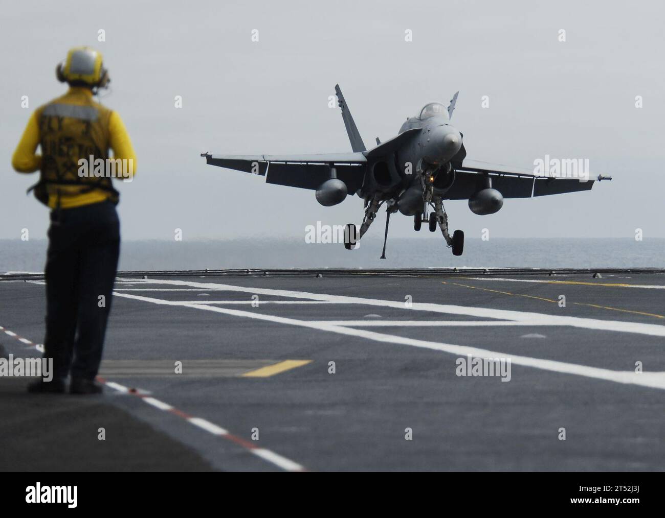 aircraft, flight deck, rough raiders, Strike Fighter Squadron (VFA) 125 ...