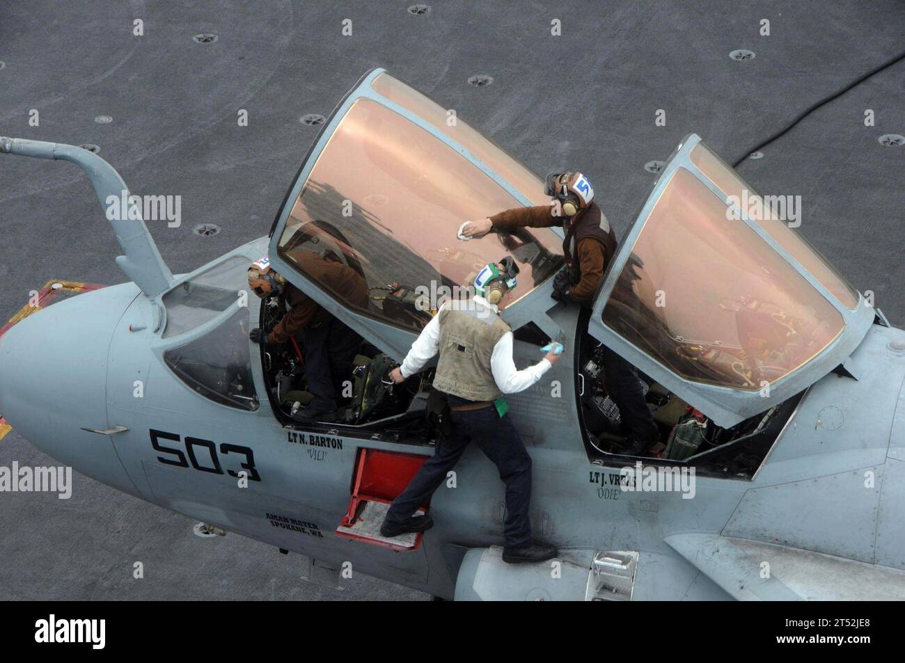 Cockpit unit hi-res stock photography and images - Alamy
