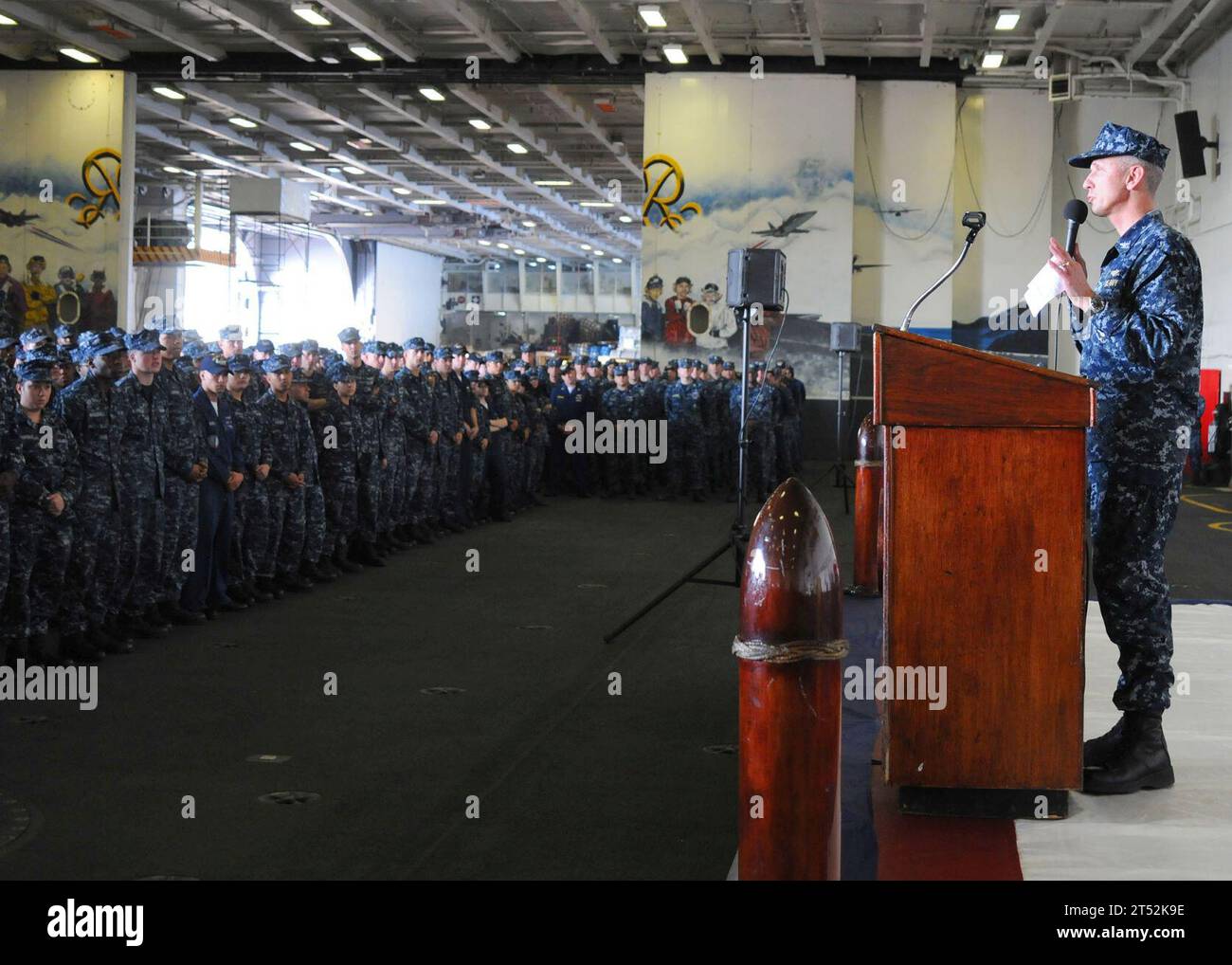 W 76 18 18 hi-res stock photography and images - Alamy