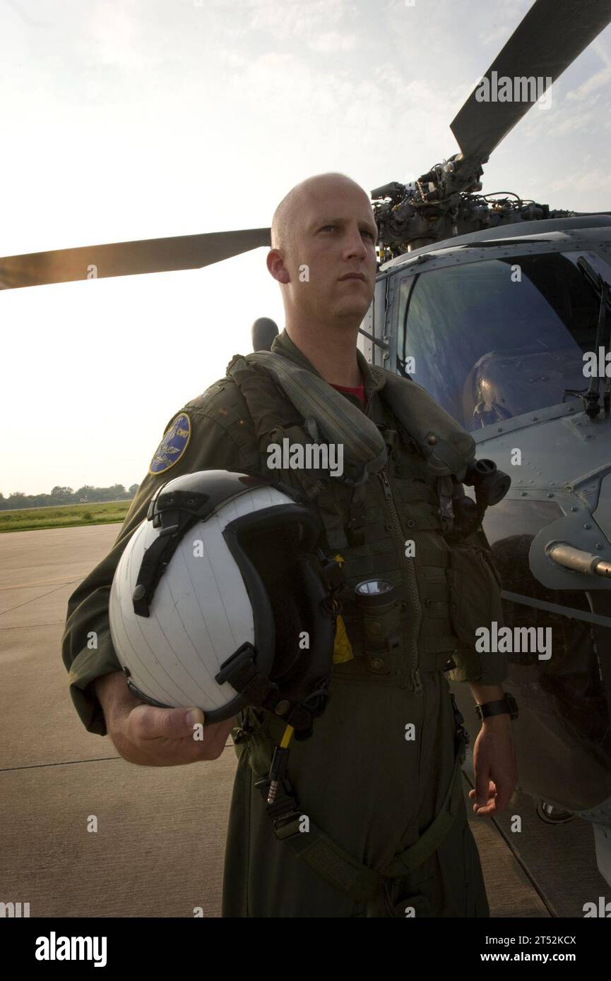 All Hands magazine, Defense Media Activity, Fla., Naval Station Mayport ...