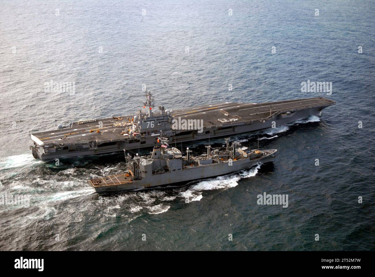 0801090555B-004 PACIFIC OCEAN (Jan. 9, 2008) The Nimitz-class nuclear ...