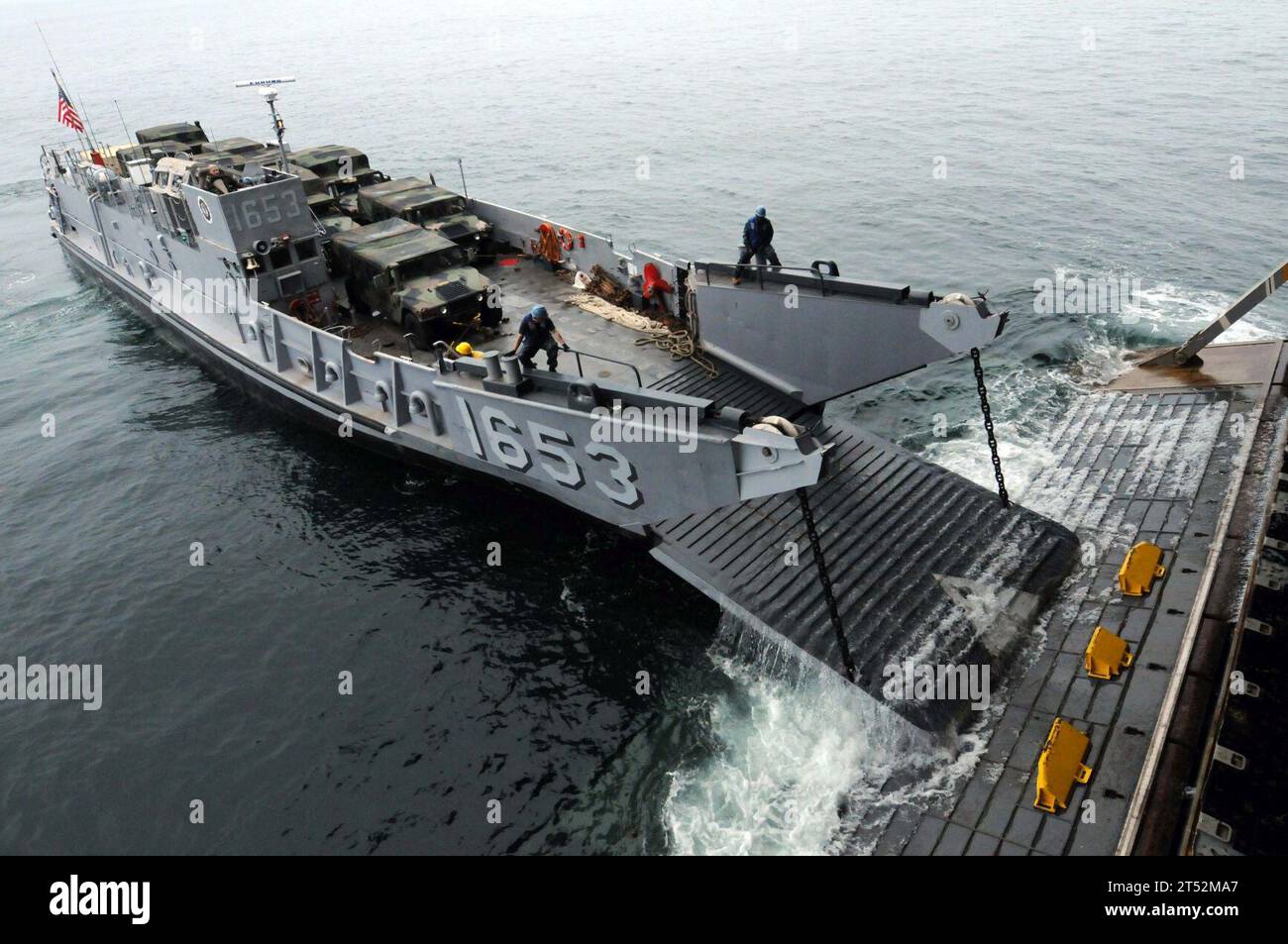 amphib, amphibious, boat, cargo, Landing craft utility, LCU, USS Wasp ...