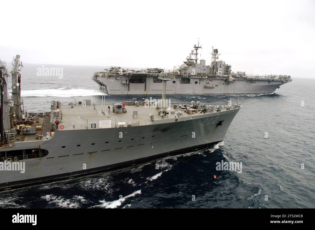 0907083925A-004 PACIFIC OCEAN (July 8, 2009) The Amphibious assault ...