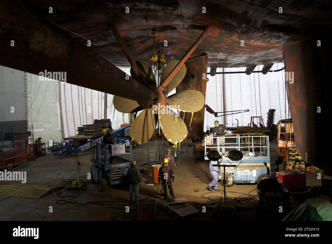 Nassco dry dock hi-res stock photography and images - Alamy