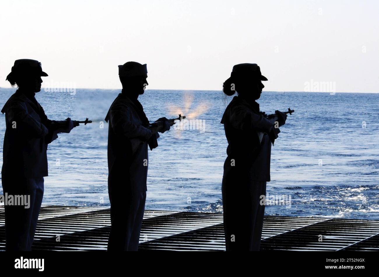 110710WS082-008 ATLANTIC OCEAN (July 10, 2011) An honor guard fires ...