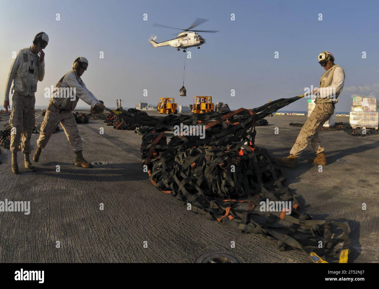 amphibious assault ship, cargo nets, Forward-deployed, helicopter ...