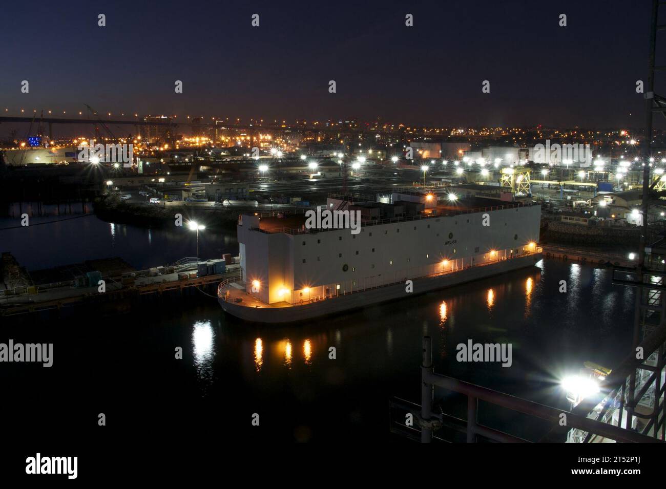 Nassco dry dock hi-res stock photography and images - Alamy
