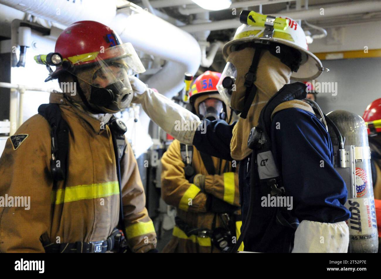 amphibious assault ship, Fire Drill, Sailors, team, USS Wasp (LHD 1 ...