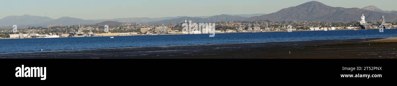 1011269643K-272 SAN DIEGO (Nov. 26, 2010) A panorama composite ...