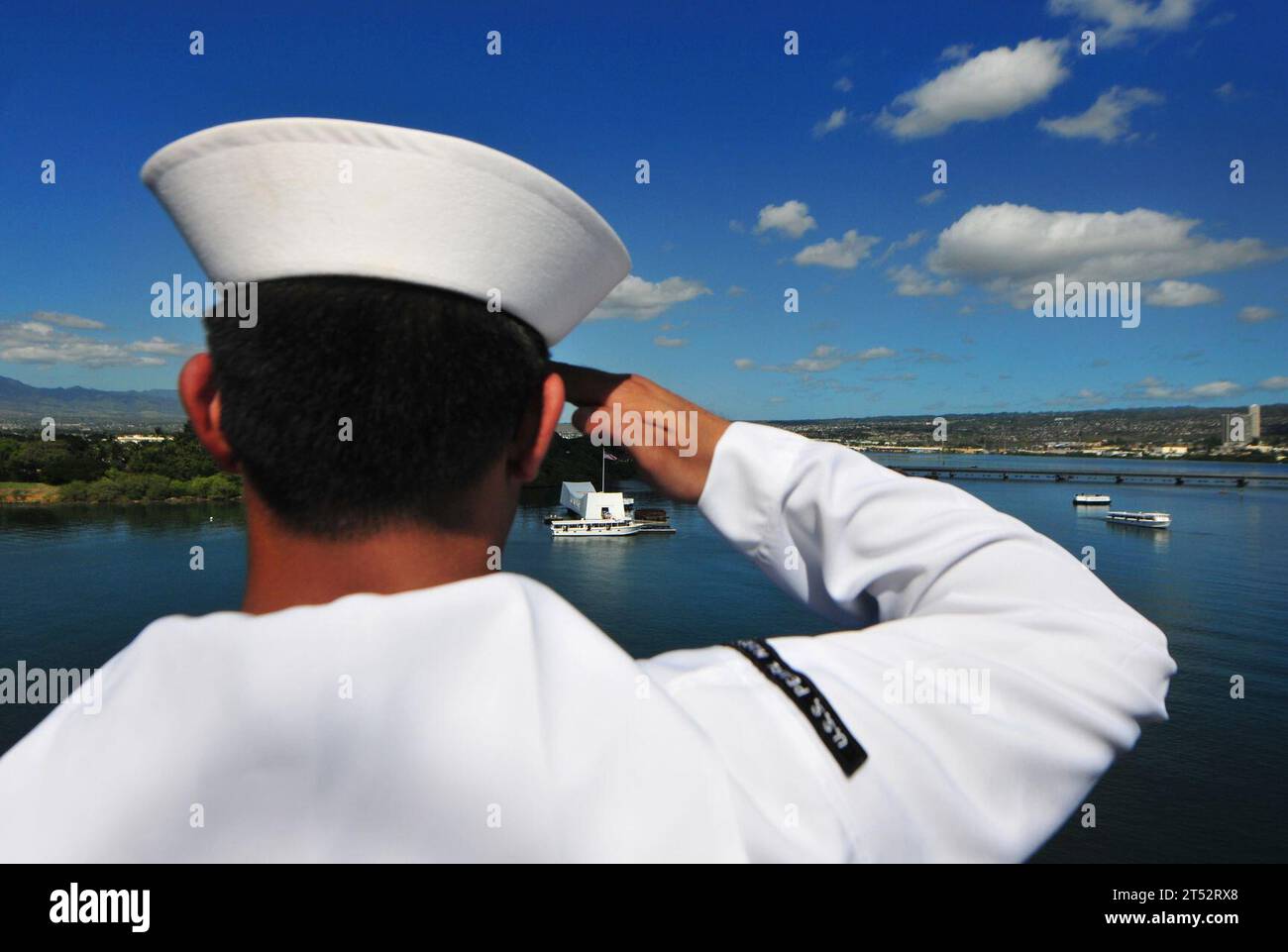 amphibious dock landing ship, HAWAII, Pearl Harbor, Sailor, U.S. Navy ...