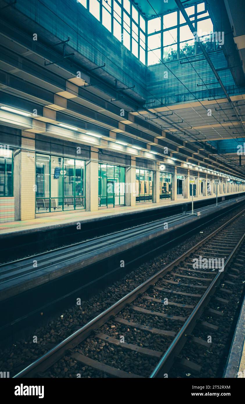 The inside of a train station Stock Photo - Alamy