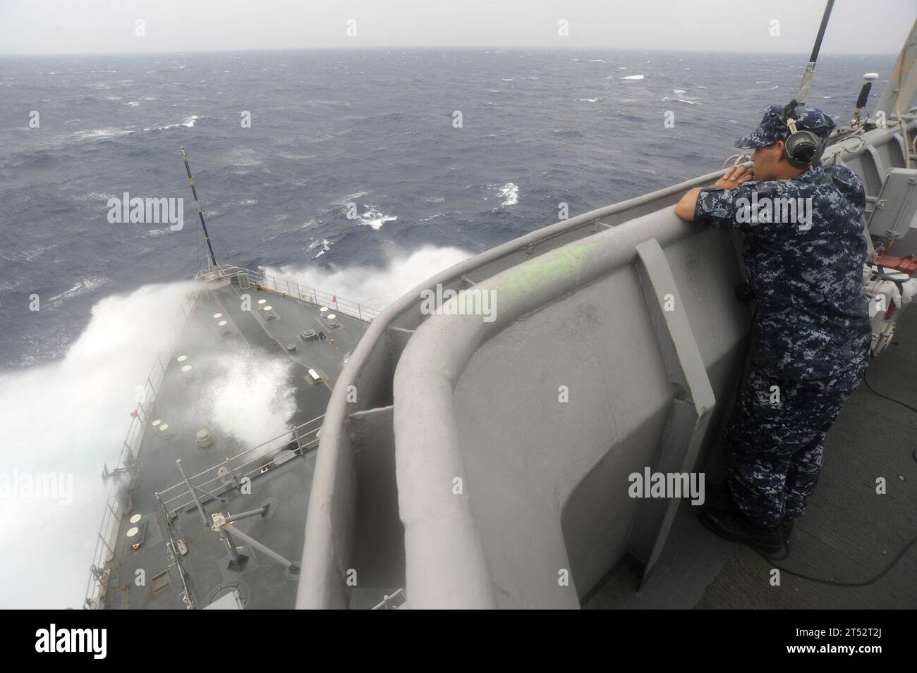 amphibious dock landing ship, navy, Philippine Sea, U.S. Navy, USS ...