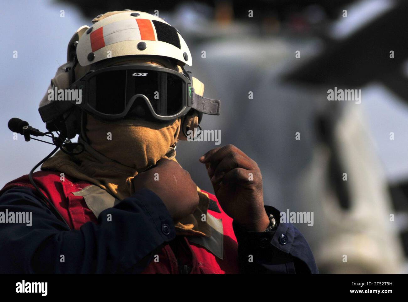 Amphibious Ready Group USS Harpers Ferry (LSD 49), LSD 49, navy, people ...
