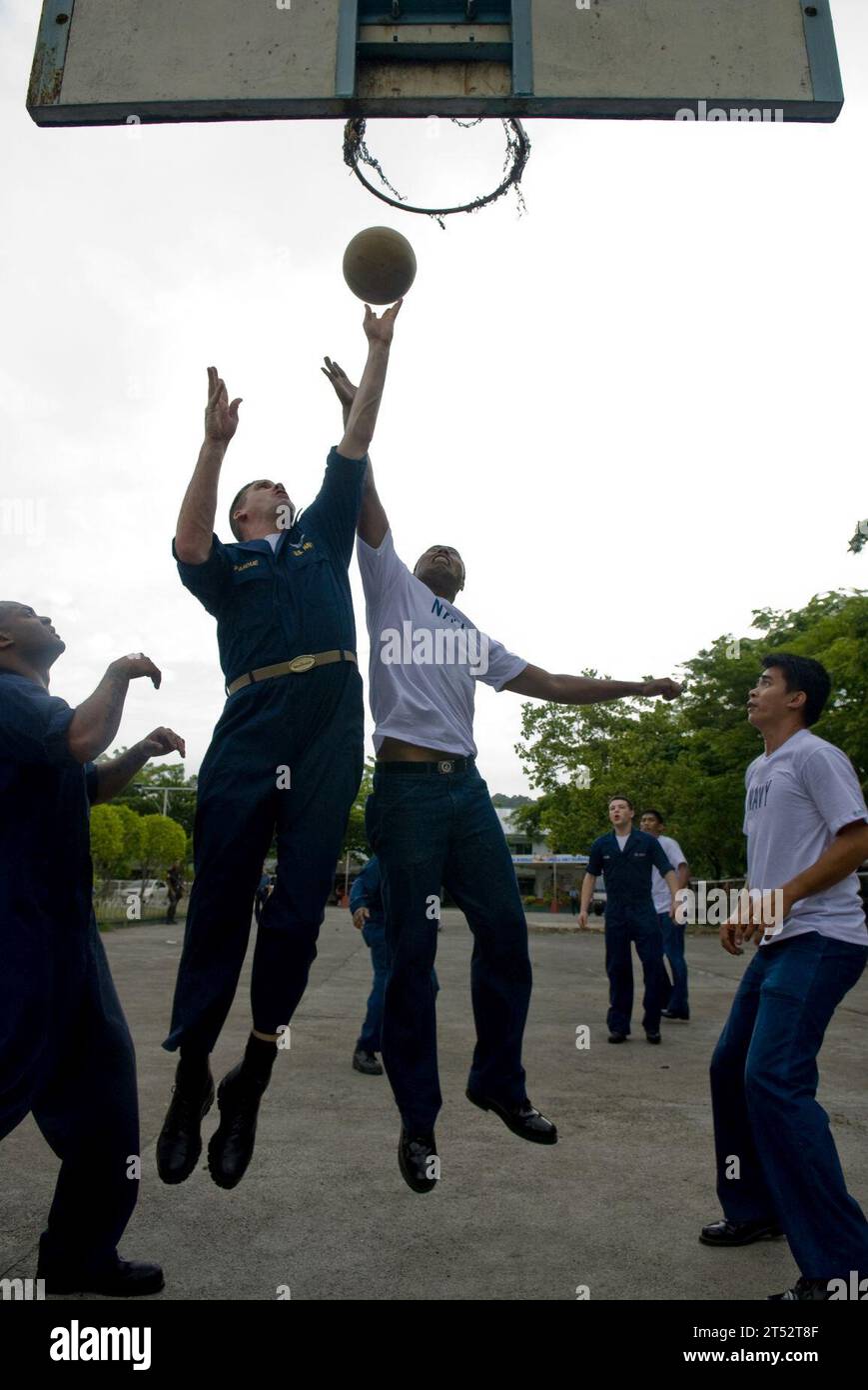 Amphibious Squadron, balikatan, COMREL, lhd 2, LSD 46, PHIBRON ...