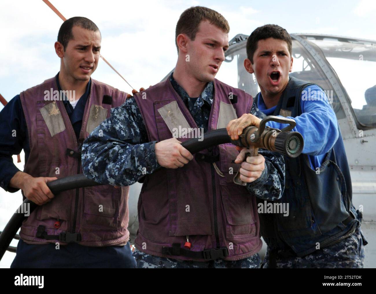 amphibious transport dock ship, Damage Control, Fire Drill, navy ...