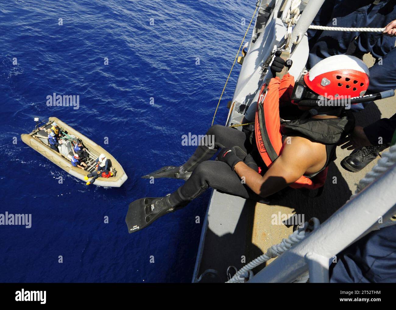 amphibious transport dock ship, Man Overboard drill, Sailors, SAR, U.S ...