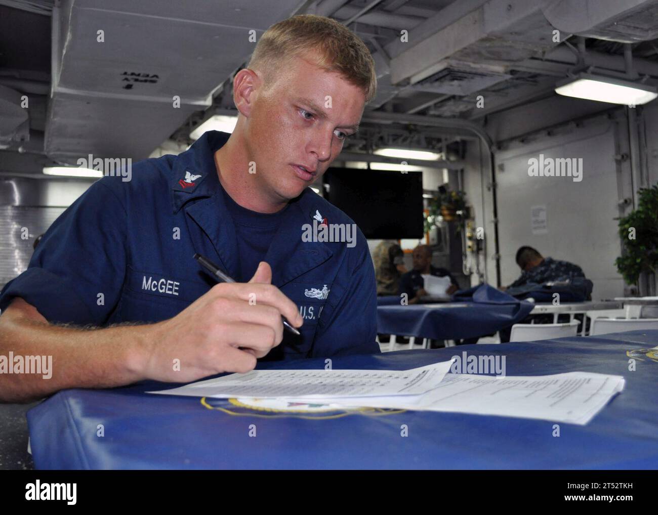 amphibious transport dock ship, navy, U.S. Navy, USS Denver (LPD 9 ...