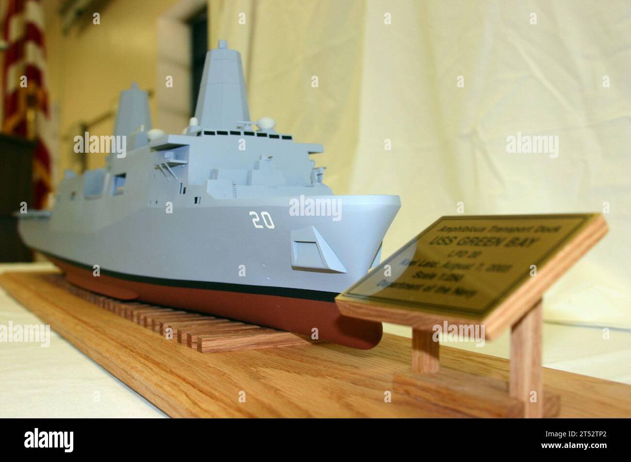 0706257163S-004 GREEN BAY, Wis. (June 25, 2007) Р A scale model of ...