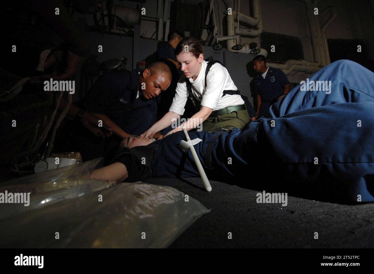 amphibious transport docks ship USS Denver (LPD 9), Bonhomme Richard ...