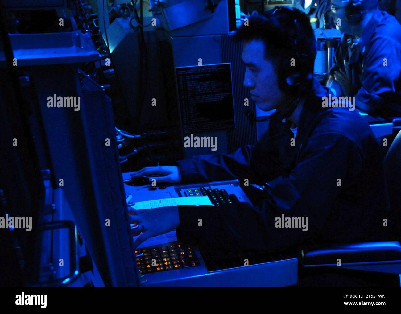 amphibious, Amphibious Assault, CTF 76, Essex, Forward-deployed, INSURV ...