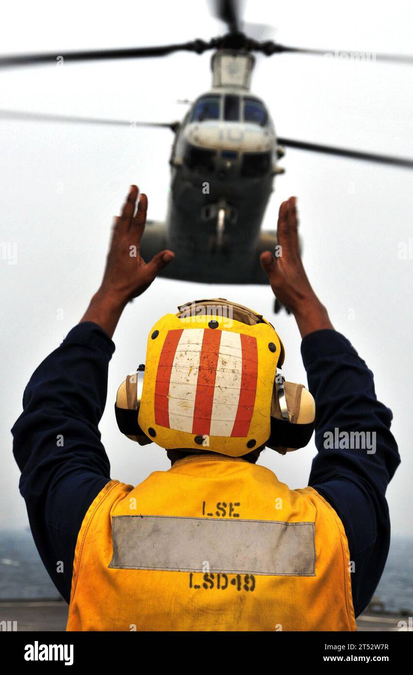 amphibious, Amphibious Ready Group Exercises, CH-46 Sea Knight ...