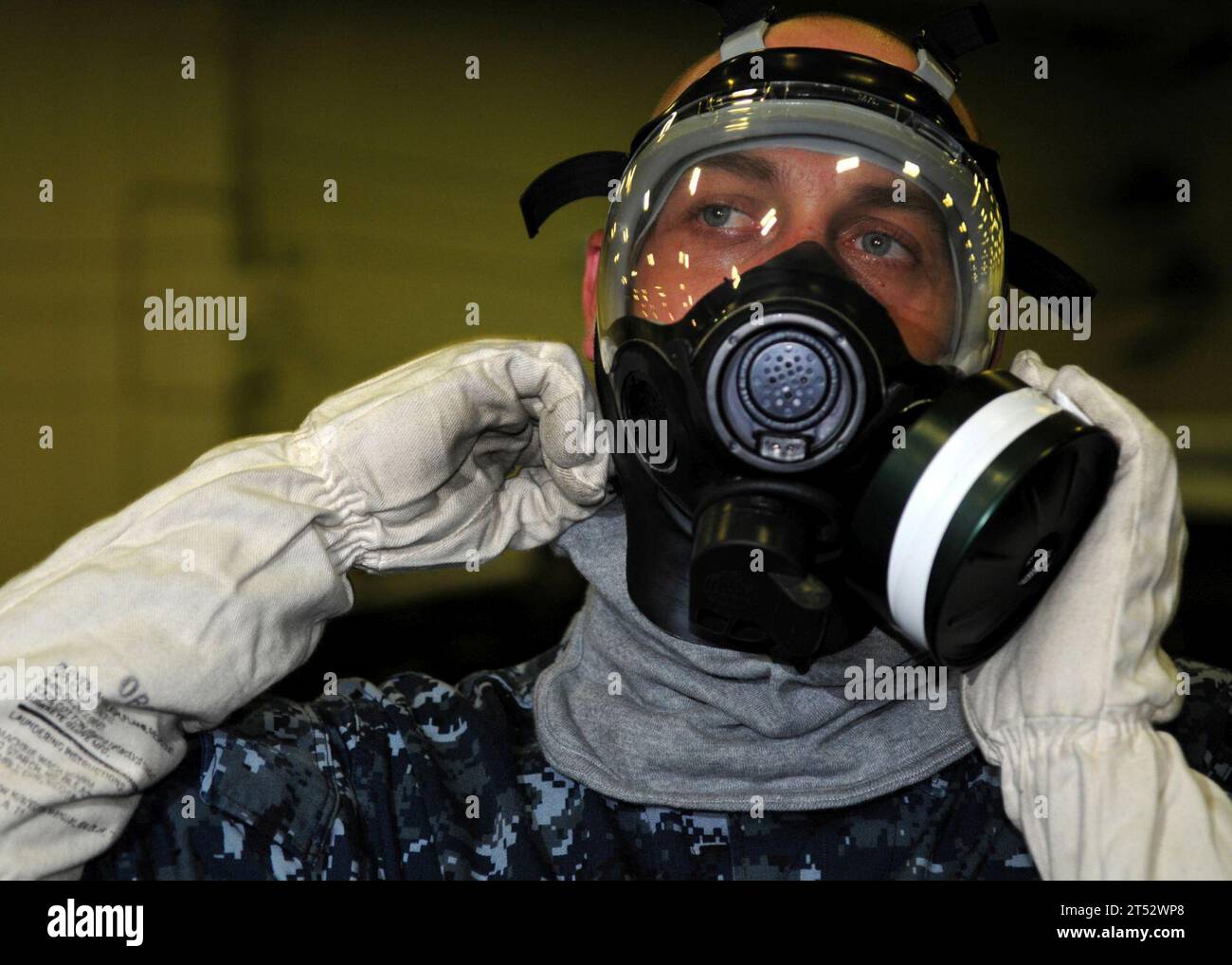 and radiological, biological, CBR, chemical, Drill, gas mask, General ...